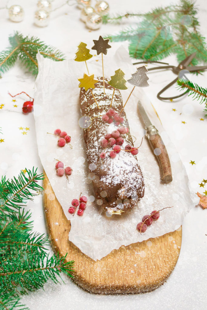 Vegan Chocolate Salami - no bake Christmas dessert - Seven Roses